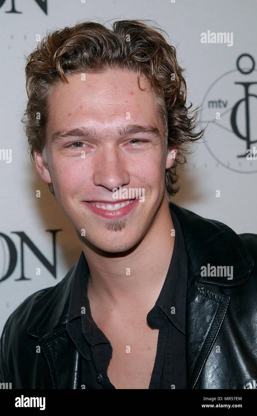 Isaac hanson hi-res stock photography and images - Alamy