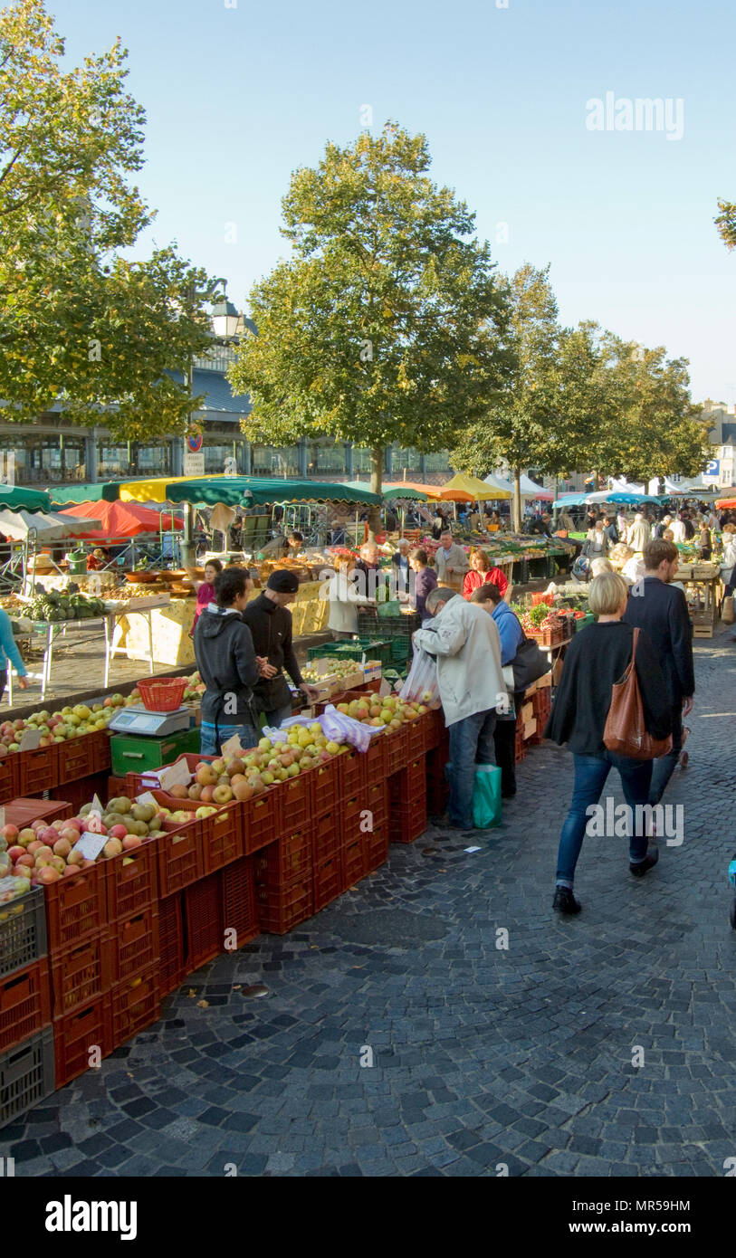 Brittany located hi-res stock photography and images - Alamy