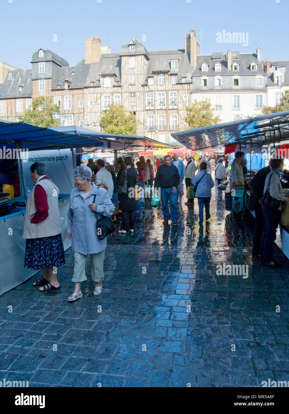 Old town rennes france hi-res stock photography and images - Alamy