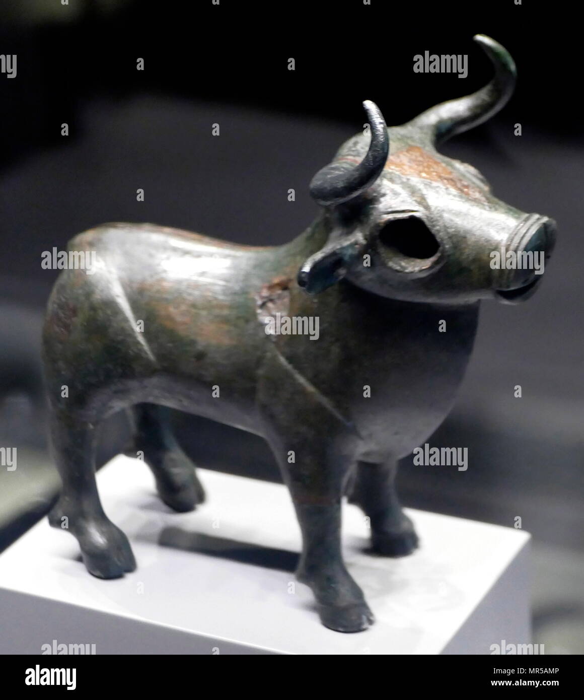 Cast of a bronze bull from Altere Eisenzeit, Byci Skala, Czech Republic ...