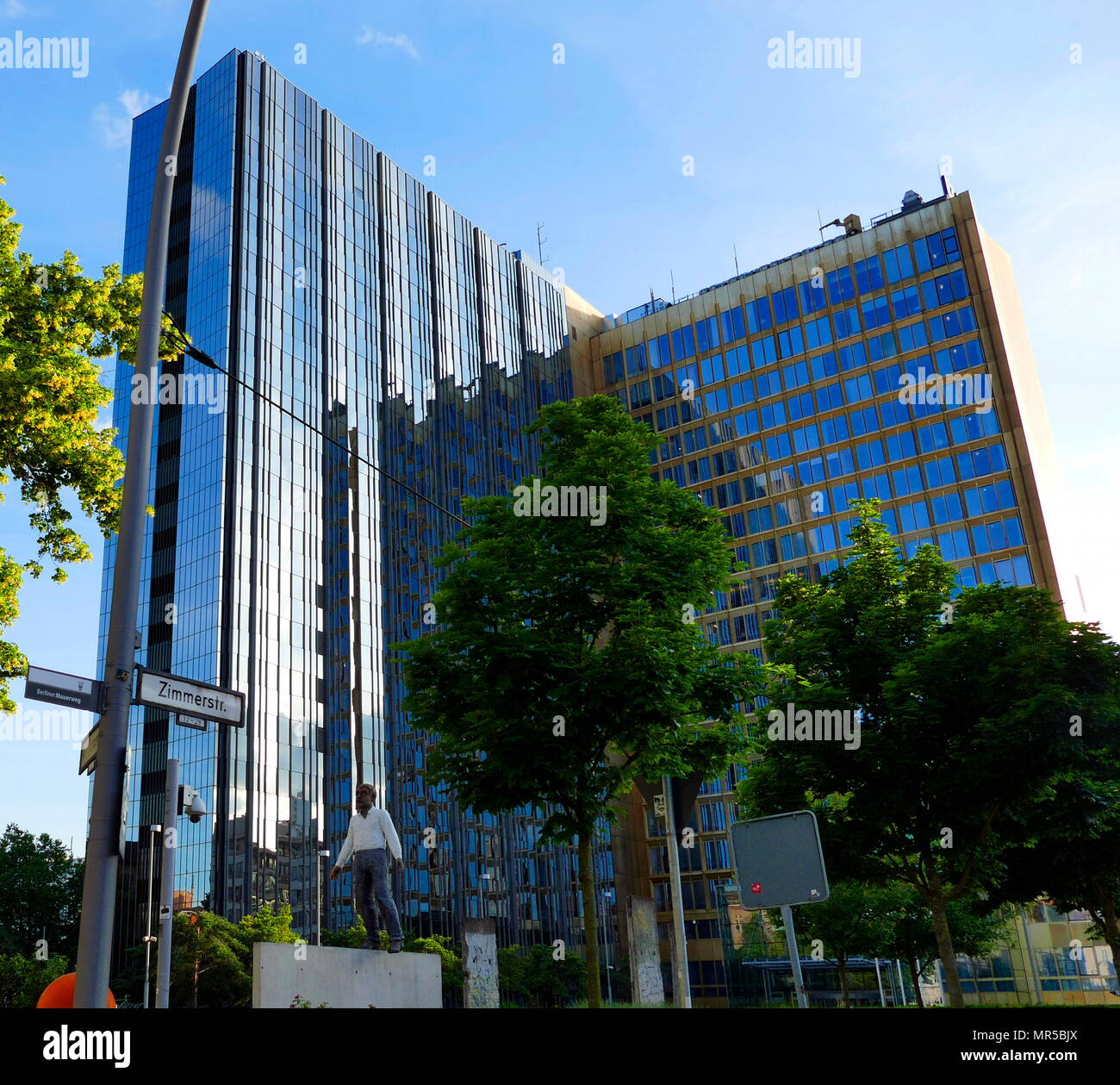 Photograph headquarters axel springer international hi-res stock ...