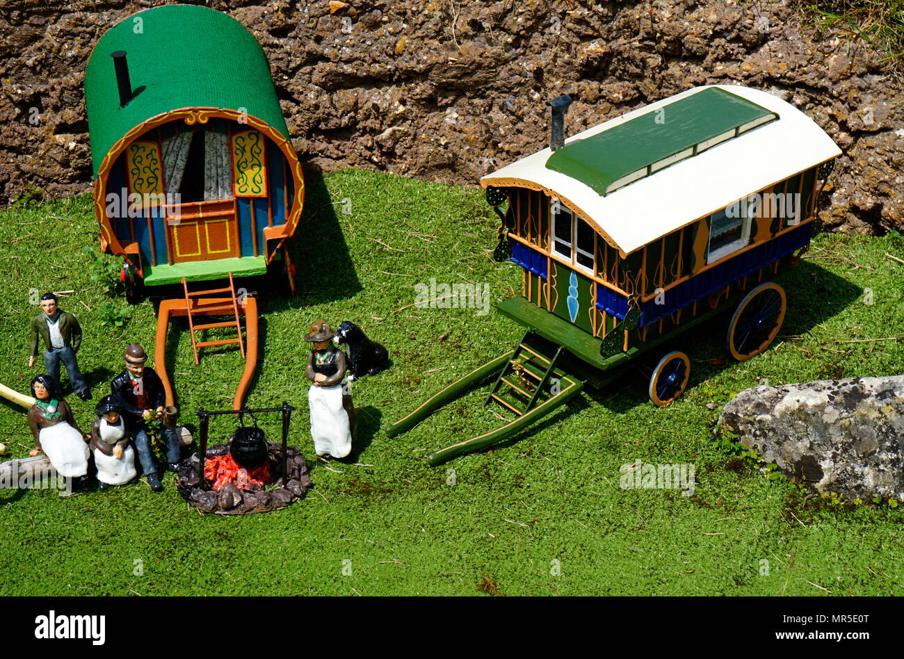 Gypsy caravans hi-res stock photography and images - Alamy