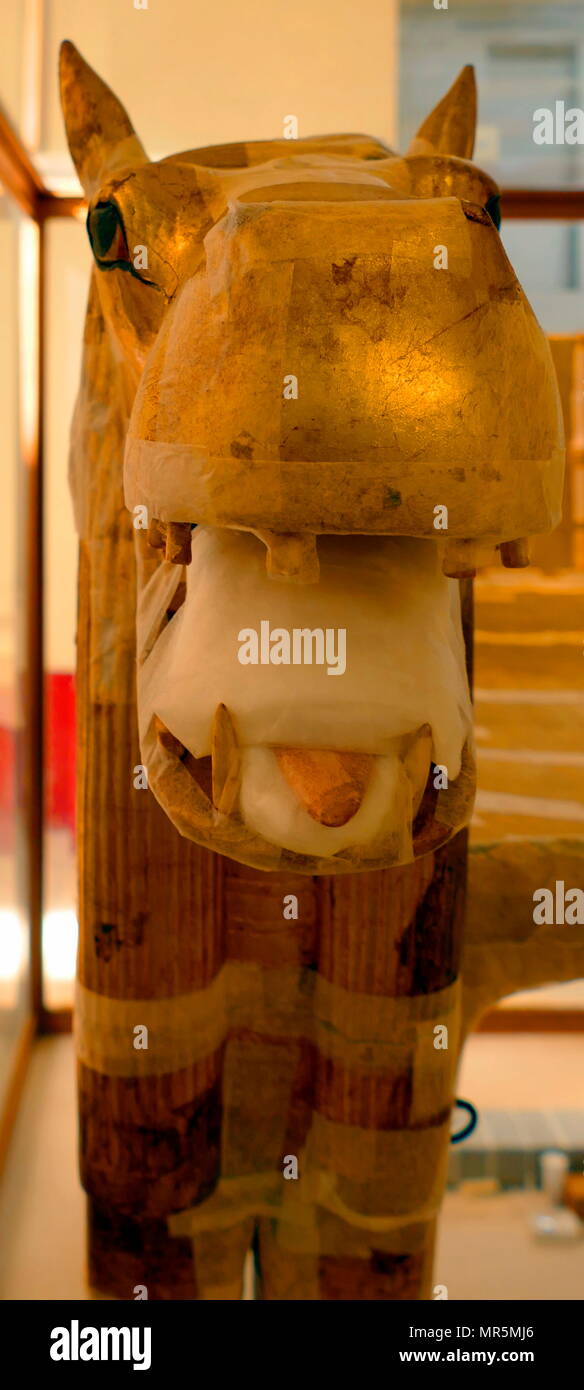 Guardian creature embellishing the Gilded bed of King Tutankhamen ...