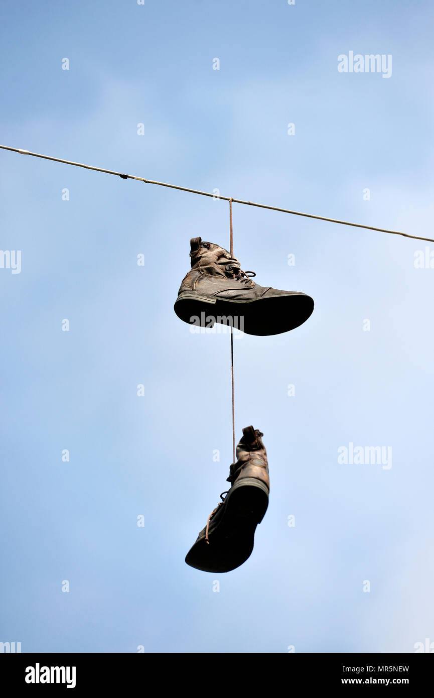 Shoefiti hi-res stock photography and images - Alamy