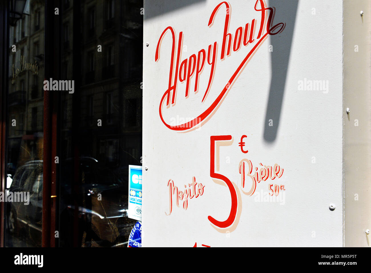 Happy hour sign - Montmartre - Paris - France Stock Photo - Alamy