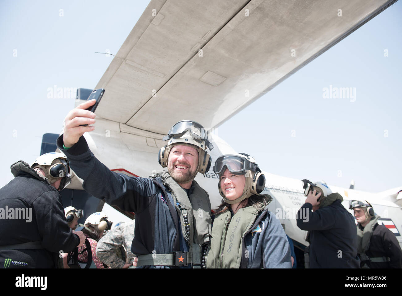 Country musician Craig Morgan and his wife Karen Greer, snap a selfie ...