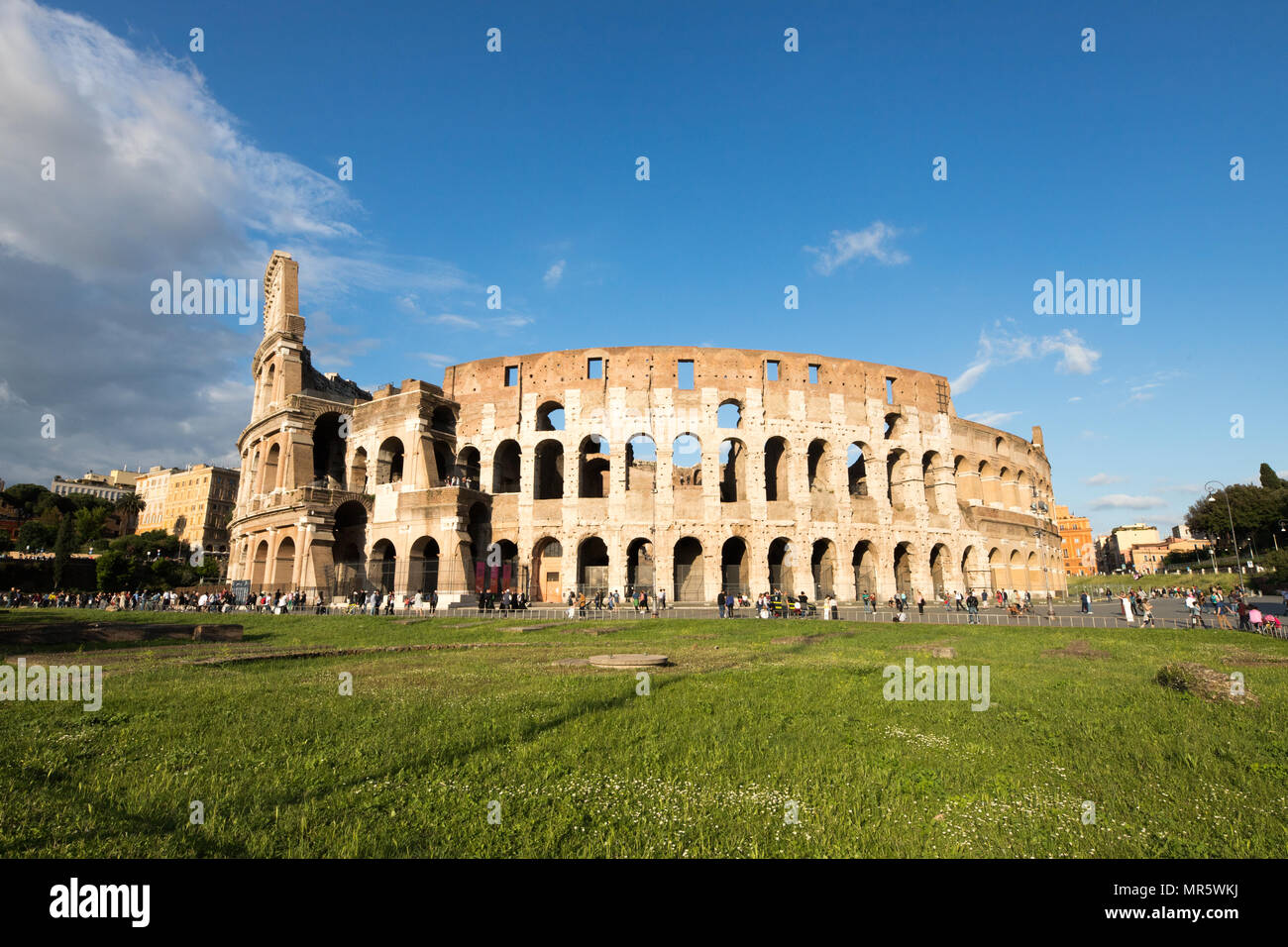 Rome Coliseum scene, tourists walking and visiting the roman ...