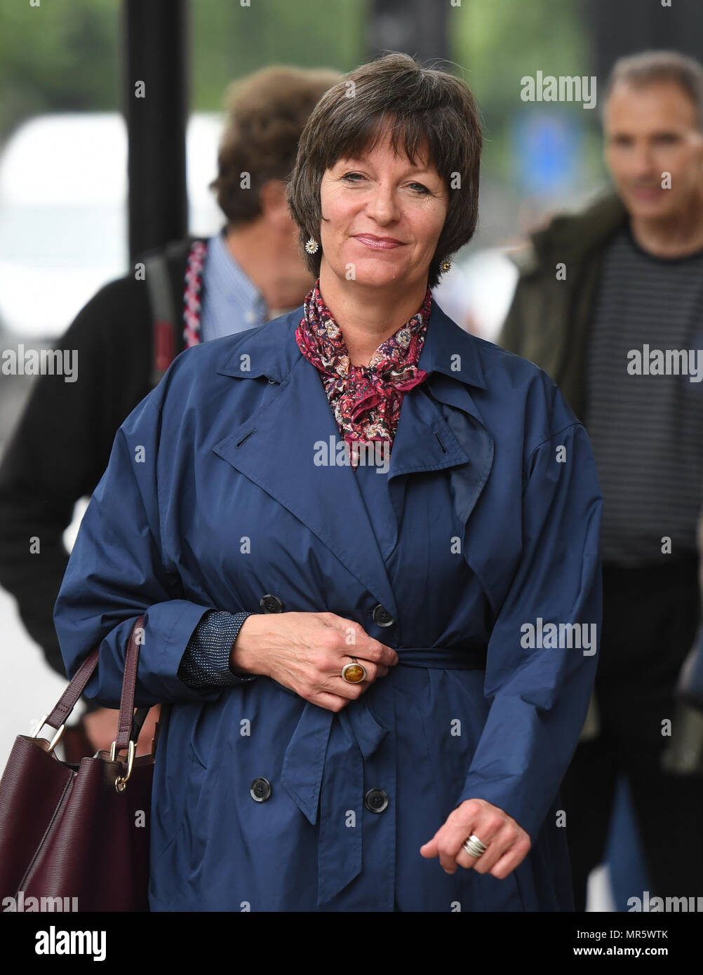 Uk online court hi-res stock photography and images - Alamy