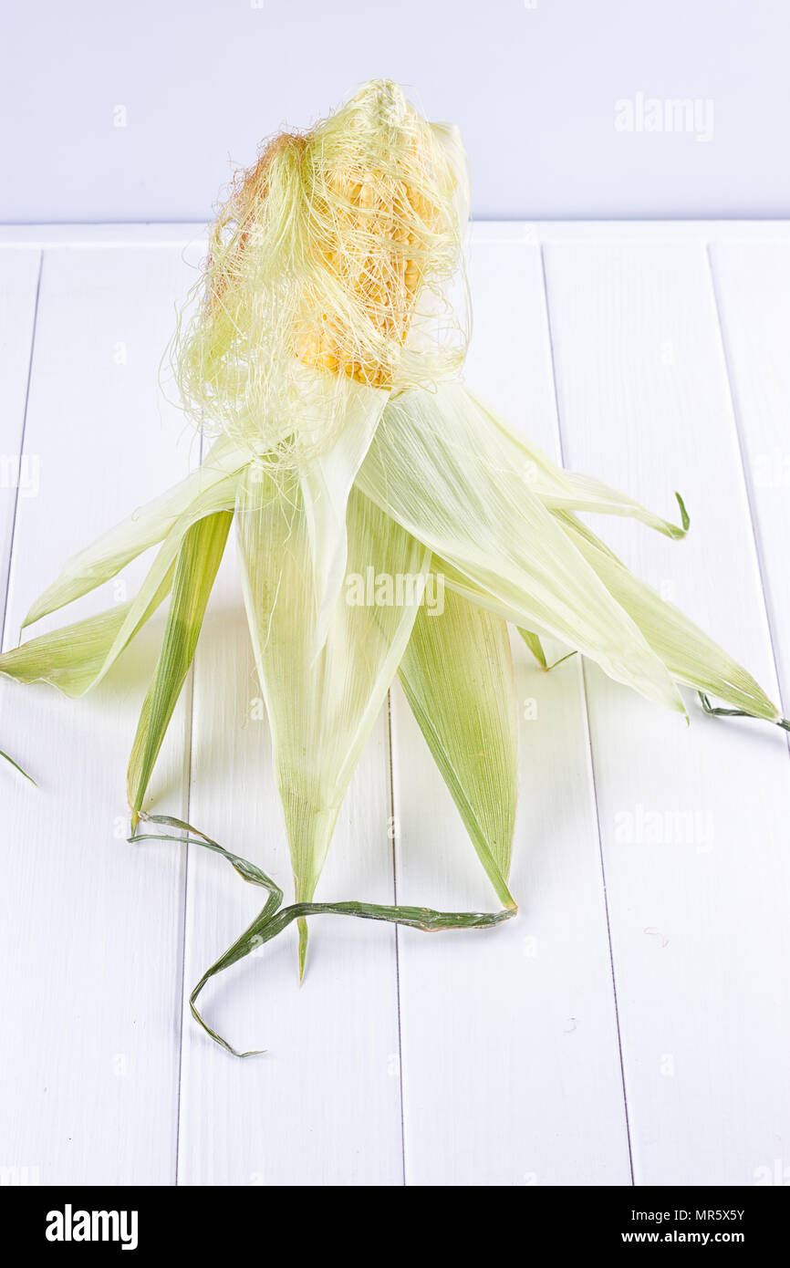 Single corn hi-res stock photography and images - Alamy