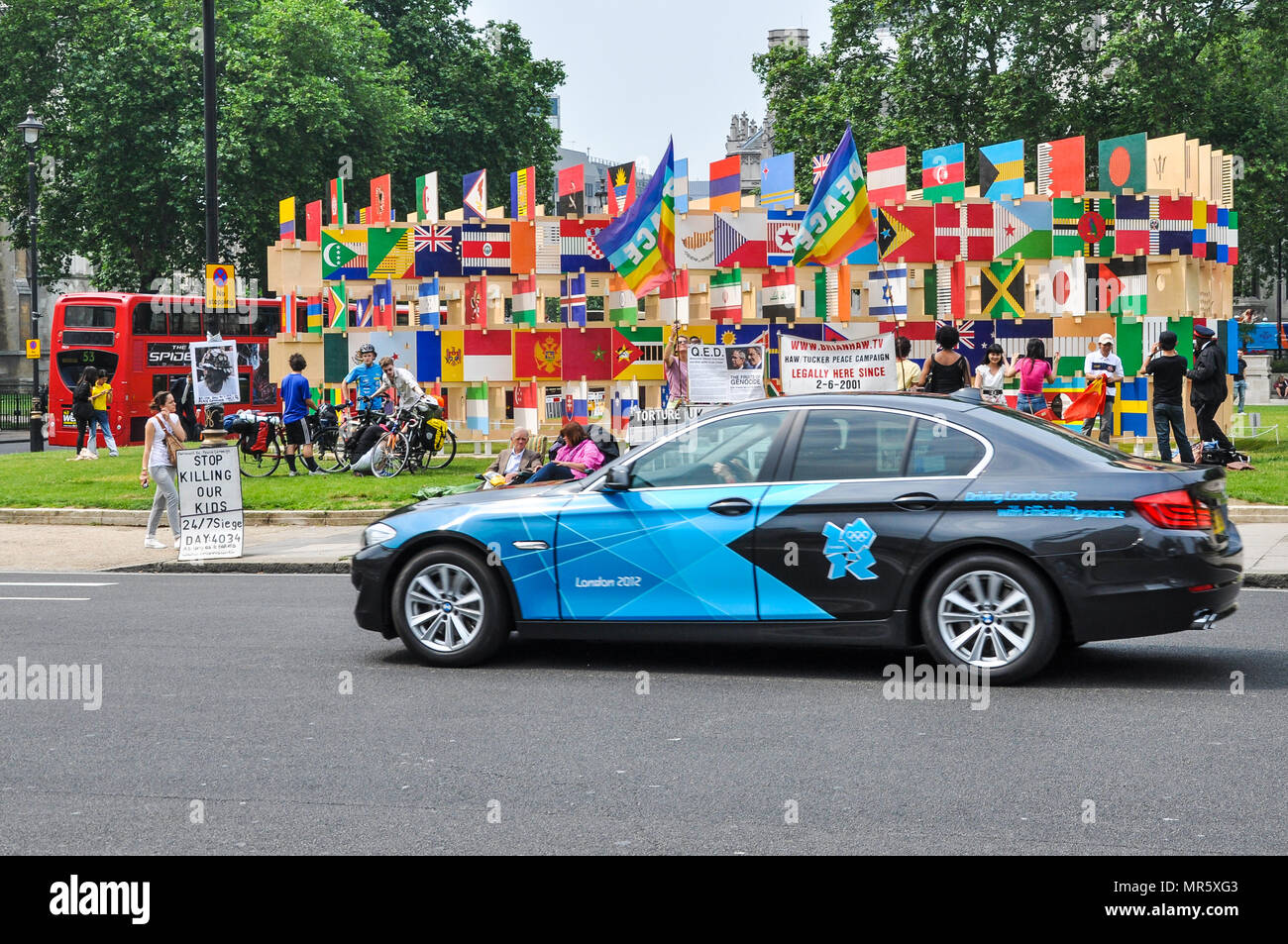 United nations vehicle hi-res stock photography and images - Alamy