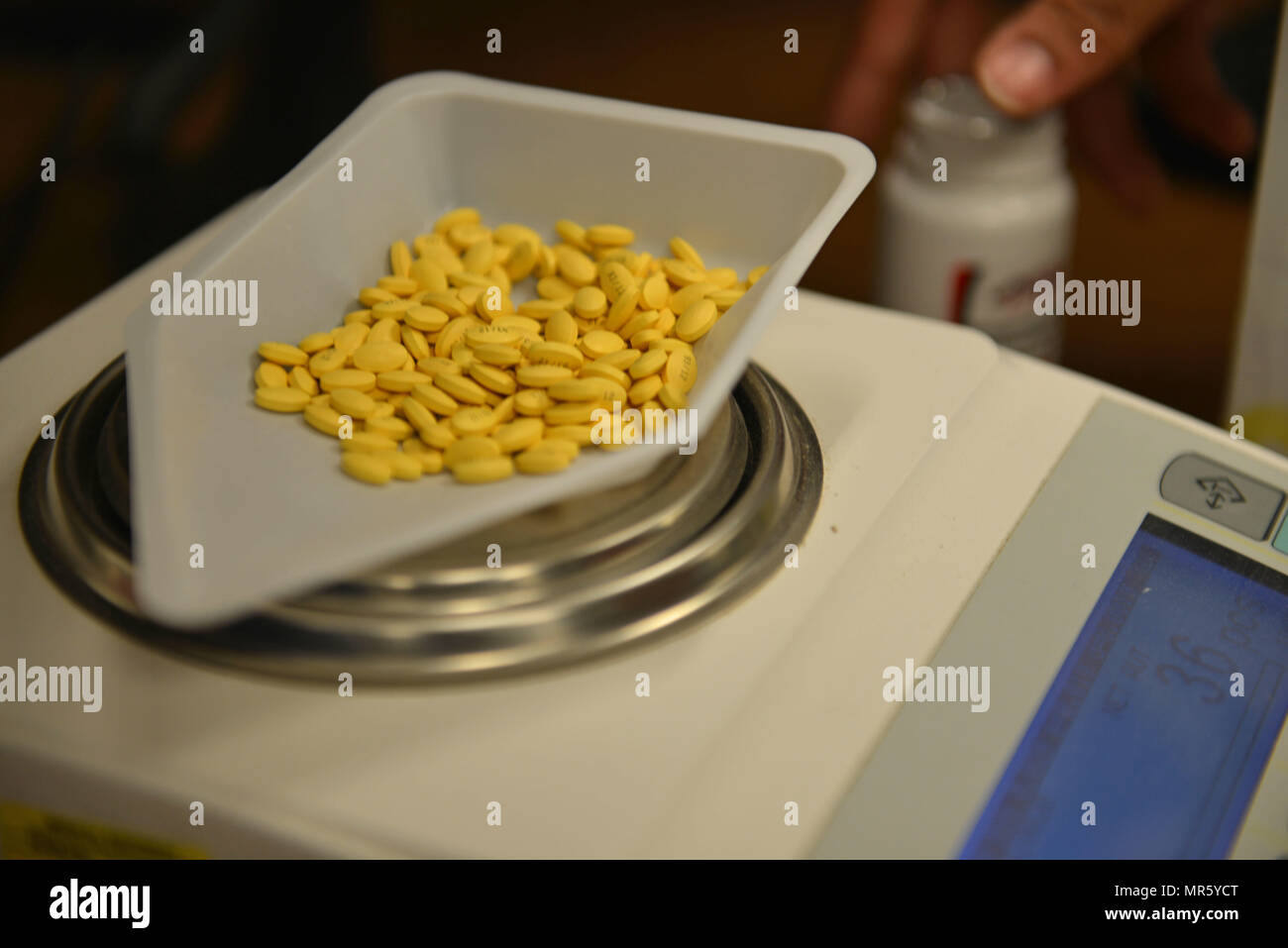 Medication barcode hi-res stock photography and images - Alamy