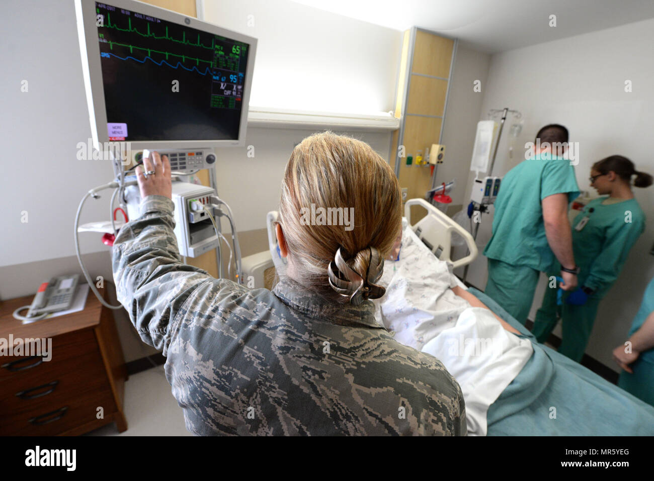 Vital signs check hi-res stock photography and images - Alamy