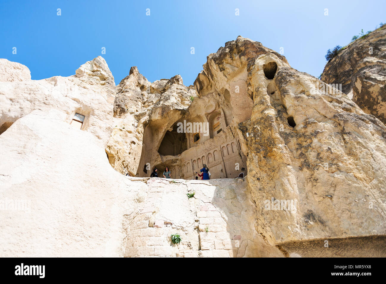 Karanlik kilise hi-res stock photography and images - Alamy
