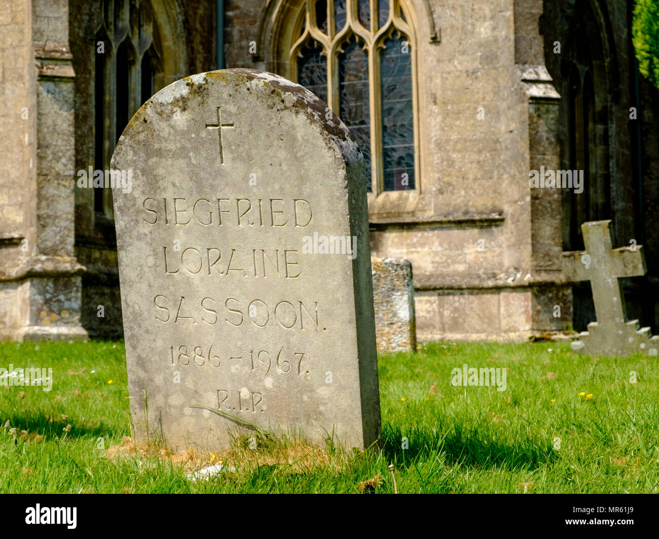St andrews mells church hi-res stock photography and images - Alamy