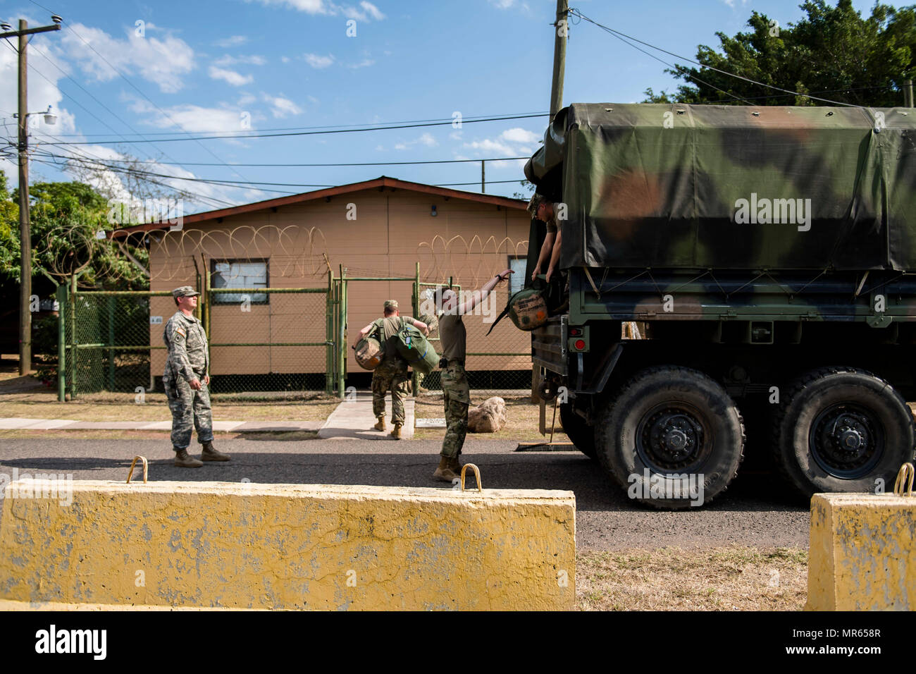 Soldiers from 2nd Battalion, 153rd Infantry Regiment, 39th Infantry ...