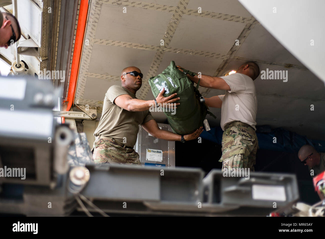 Soldiers from 2nd Battalion, 153rd Infantry Regiment, 39th Infantry ...