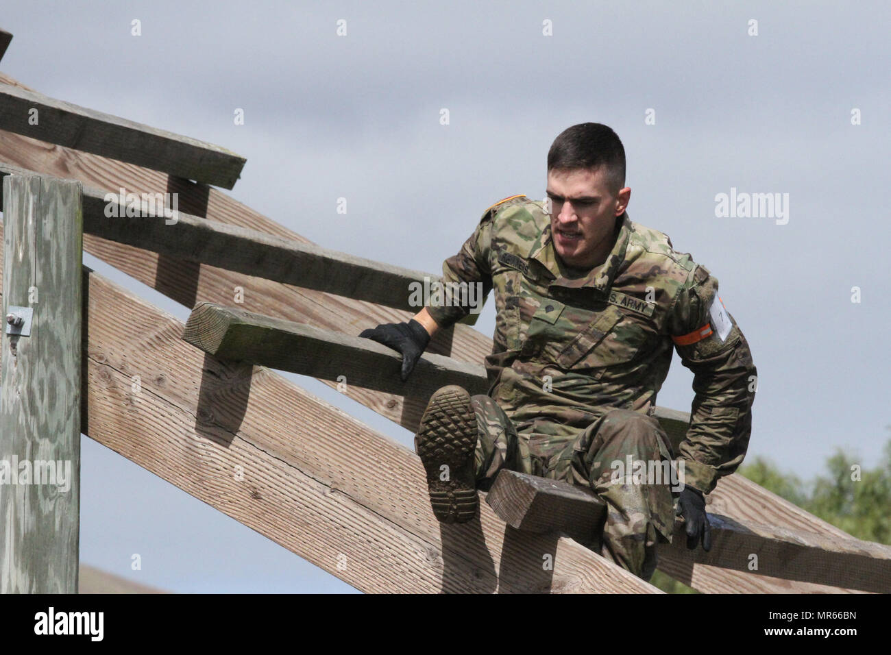 Spc. Grant Reimers of the Nevada Army National Guard maneuvers through ...