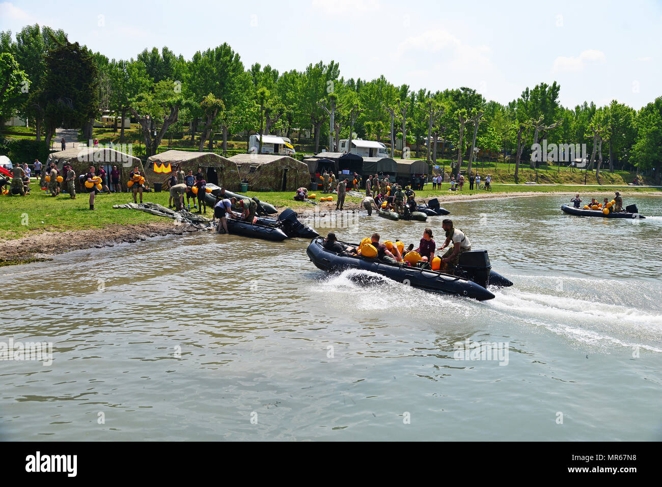 U.S. Army Paratroopers assigned to 1st Battalion, 503rd Infantry ...