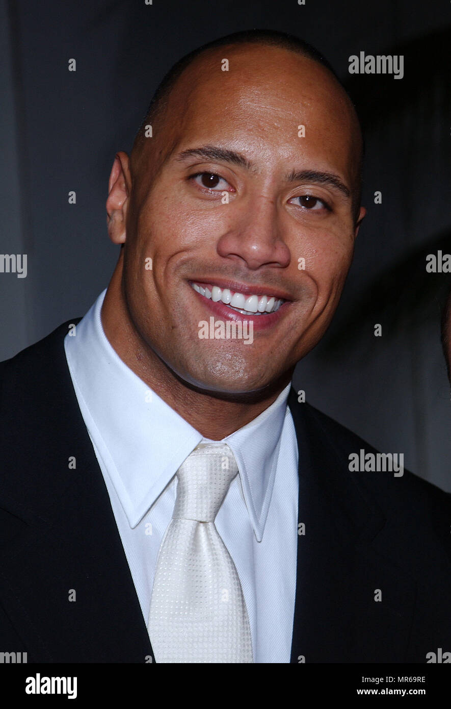 The rundown 2003 dwayne johnson the rock hi-res stock photography and ...