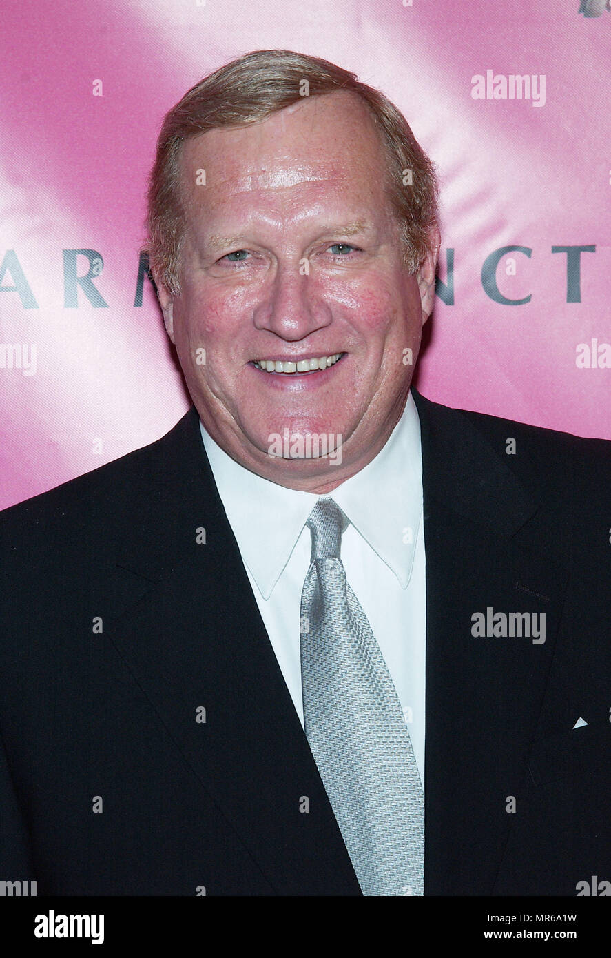 Ken Howard arriving at the Farm Sanctuary Gala 2002 "Emmys For Animals ...