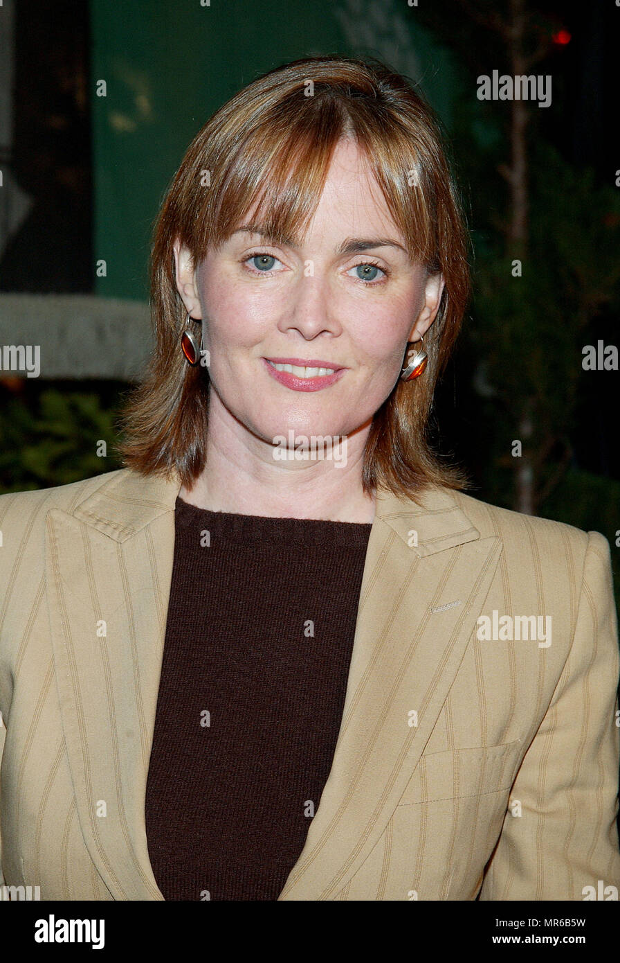 Laura Innes arriving at the premiere of "Harry Potter and the Chamber ...