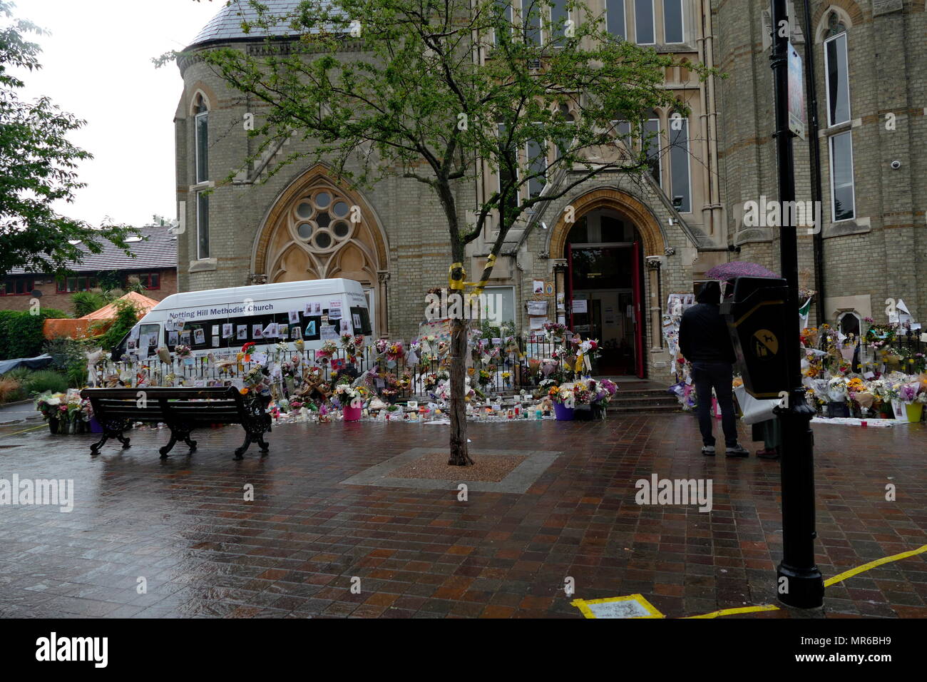 Cladding fire hi-res stock photography and images - Alamy