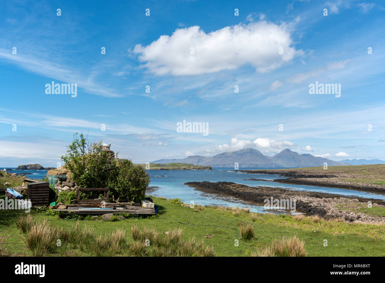 Lichened house hi-res stock photography and images - Alamy