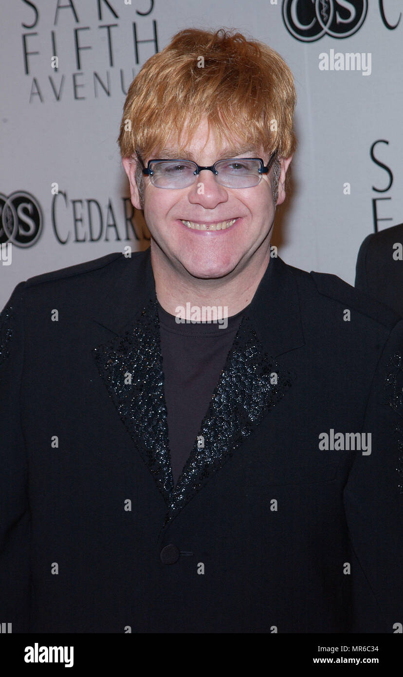 Elton Jones arriving at the benefit for the Cedars Sinai research for ...