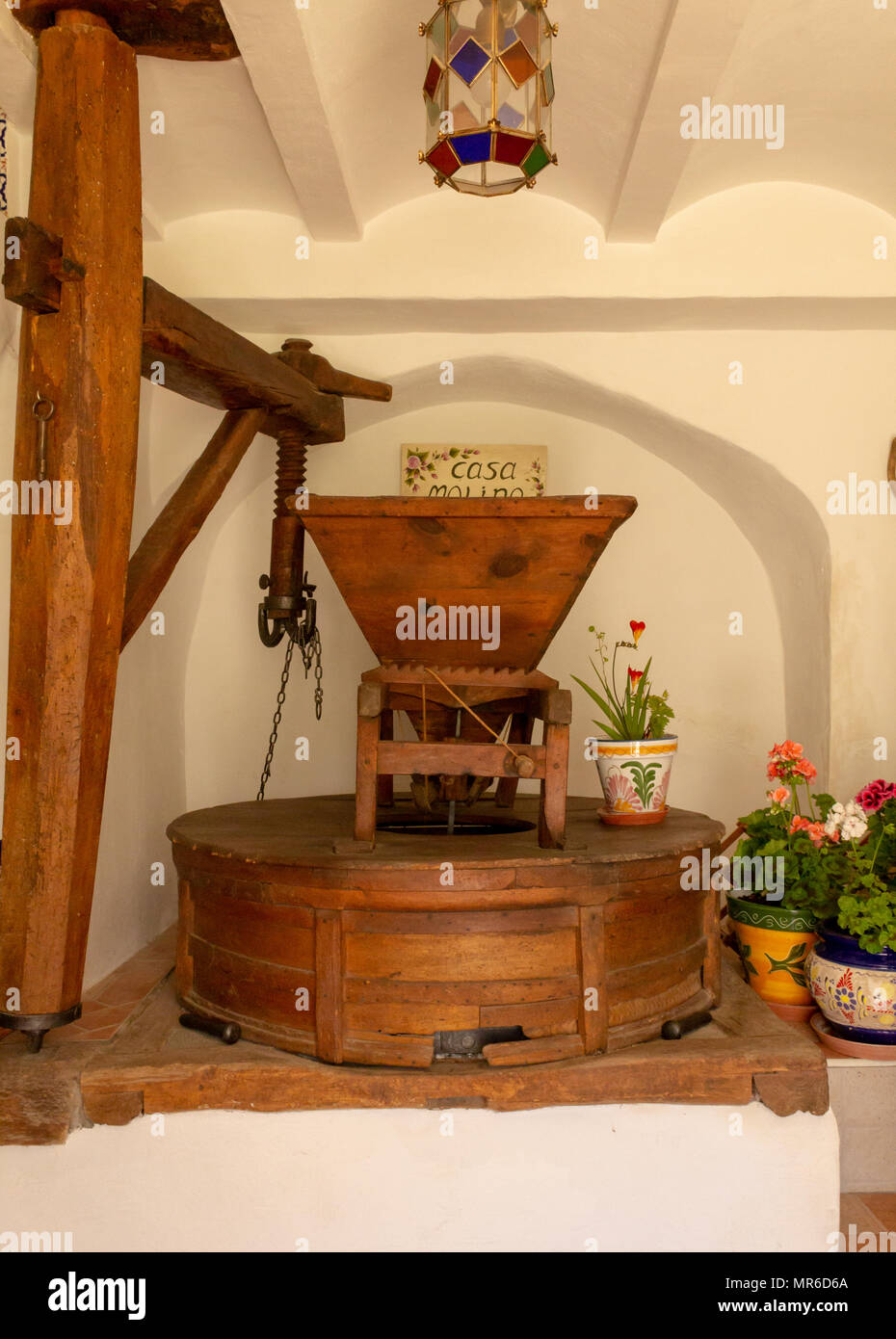 Water wheel old cottage hi-res stock photography and images - Alamy