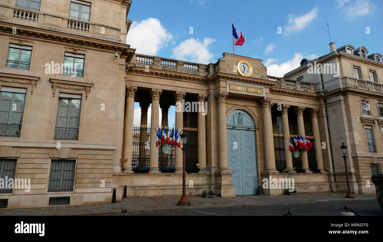 Pyramid amenemhat iii hi-res stock photography and images - Alamy