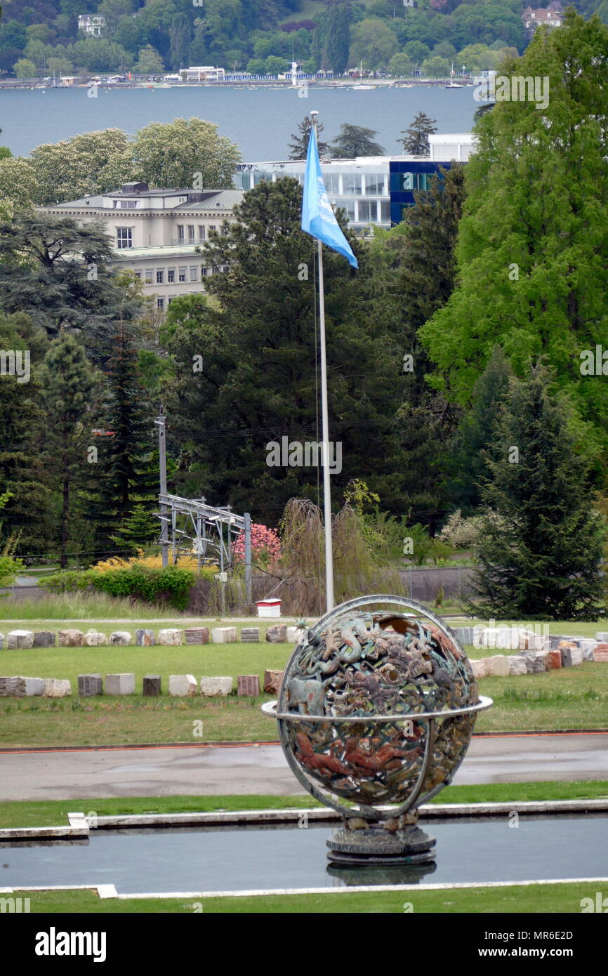 Woodrow wilson memorial sphere hi-res stock photography and images - Alamy