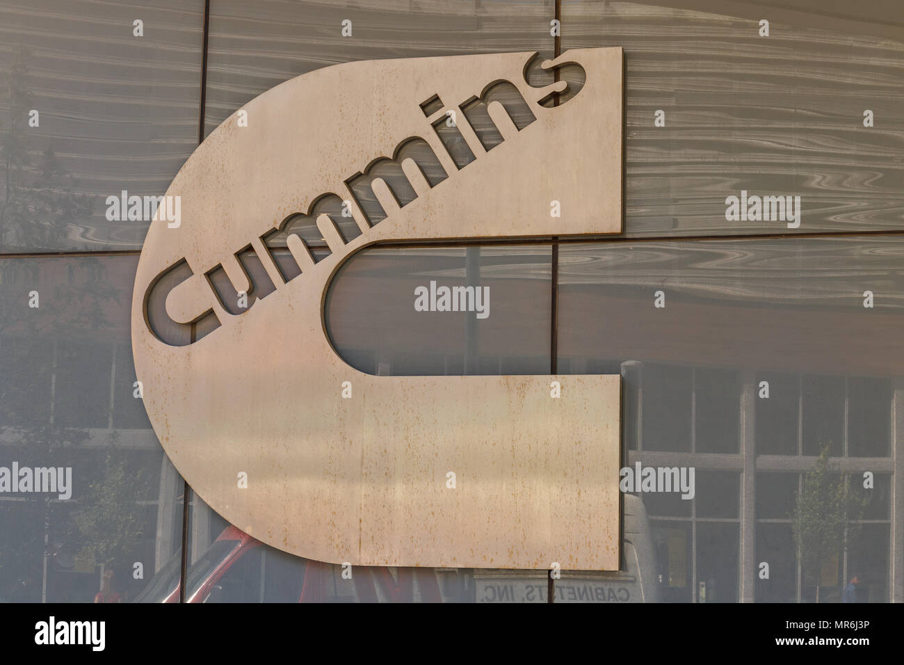 Cummins diesel engines hi-res stock photography and images - Alamy