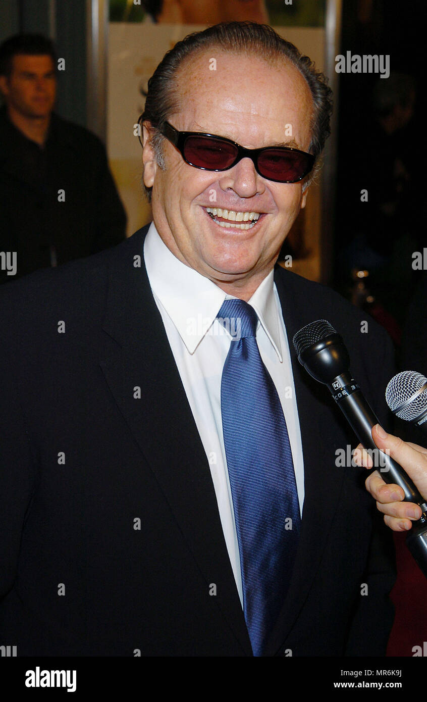 Jack Nicholson arriving at the Los Angeles Premiere of " Something's ...