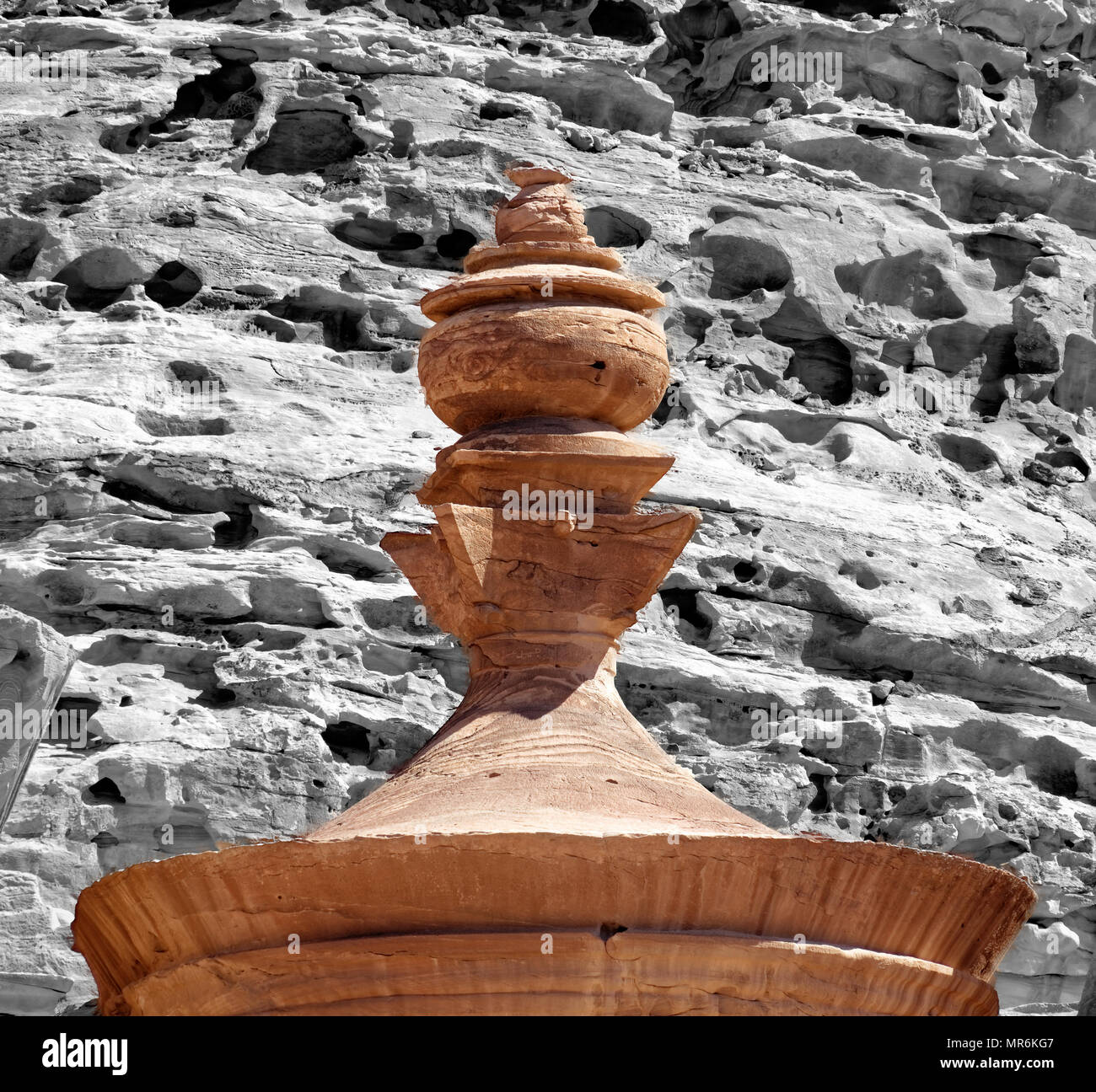 The monastery al deir in petra hi-res stock photography and images - Alamy