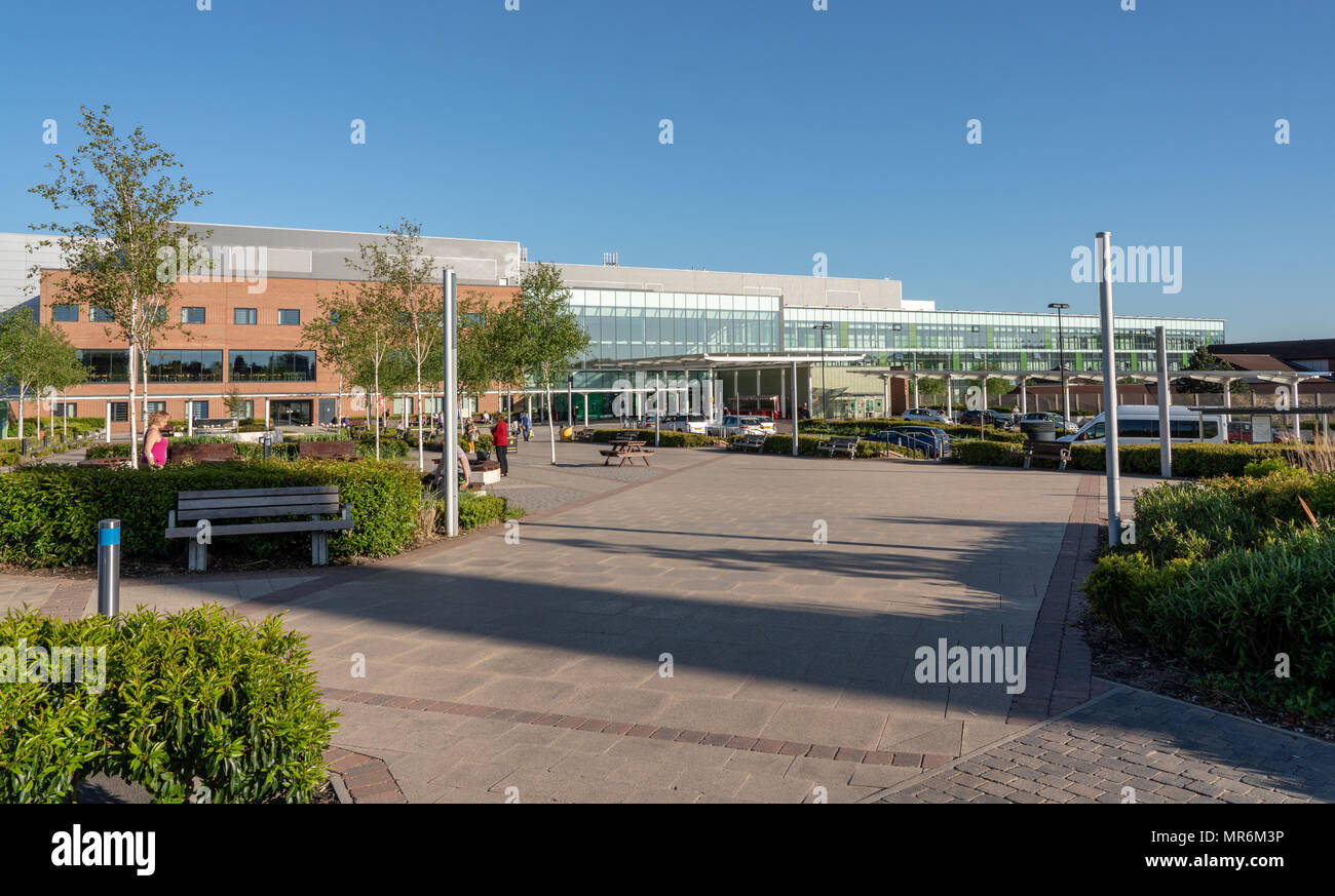 Entrance to Royal Stoke University Hospital Stock Photo - Alamy