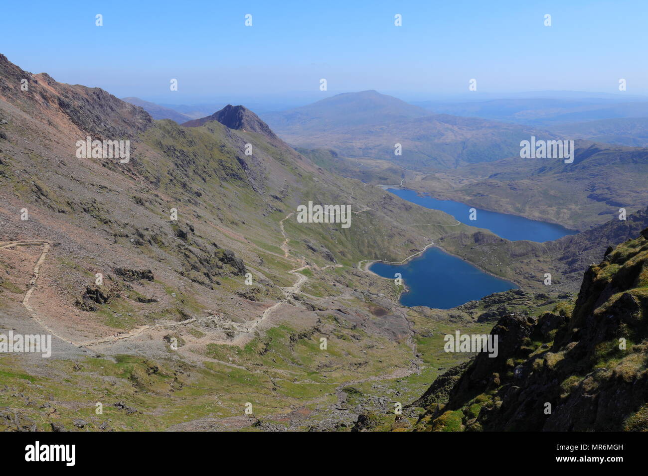Snowdon Summit - North Wales Tourist Hotspot Stock Photo - Alamy