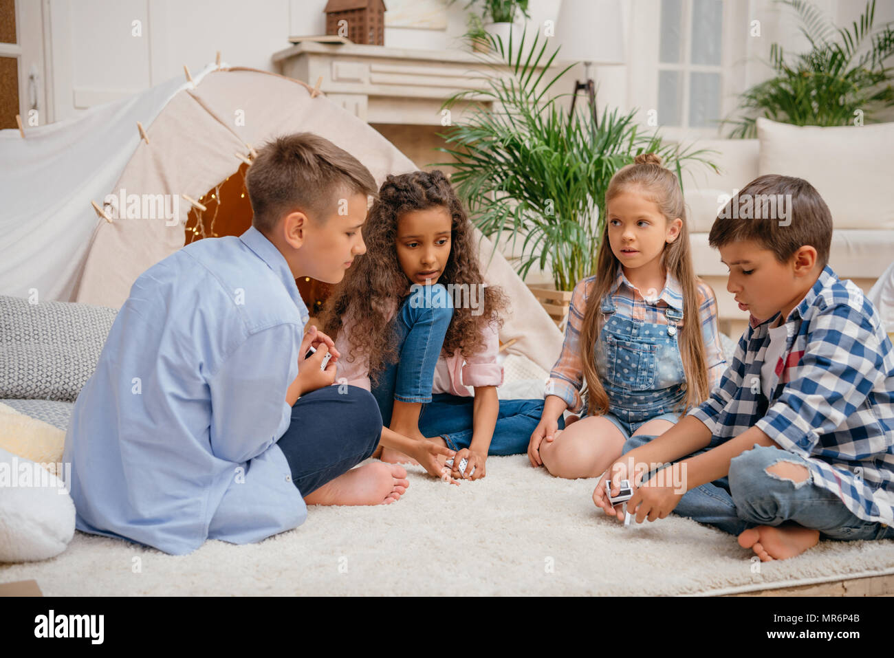 Multicultural children playing hi-res stock photography and images - Alamy