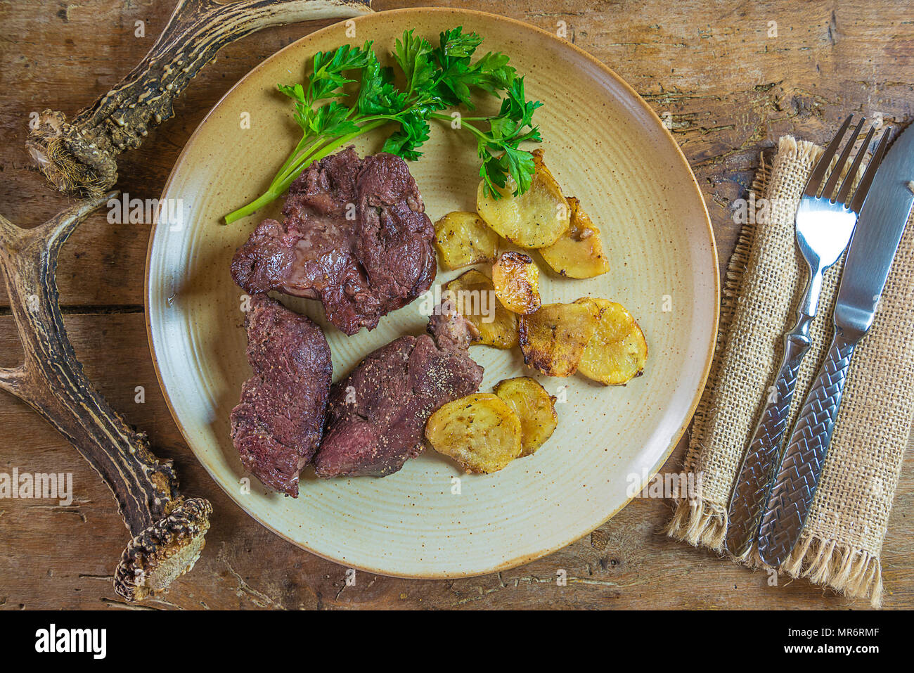 Hunters restaurant hi-res stock photography and images - Alamy