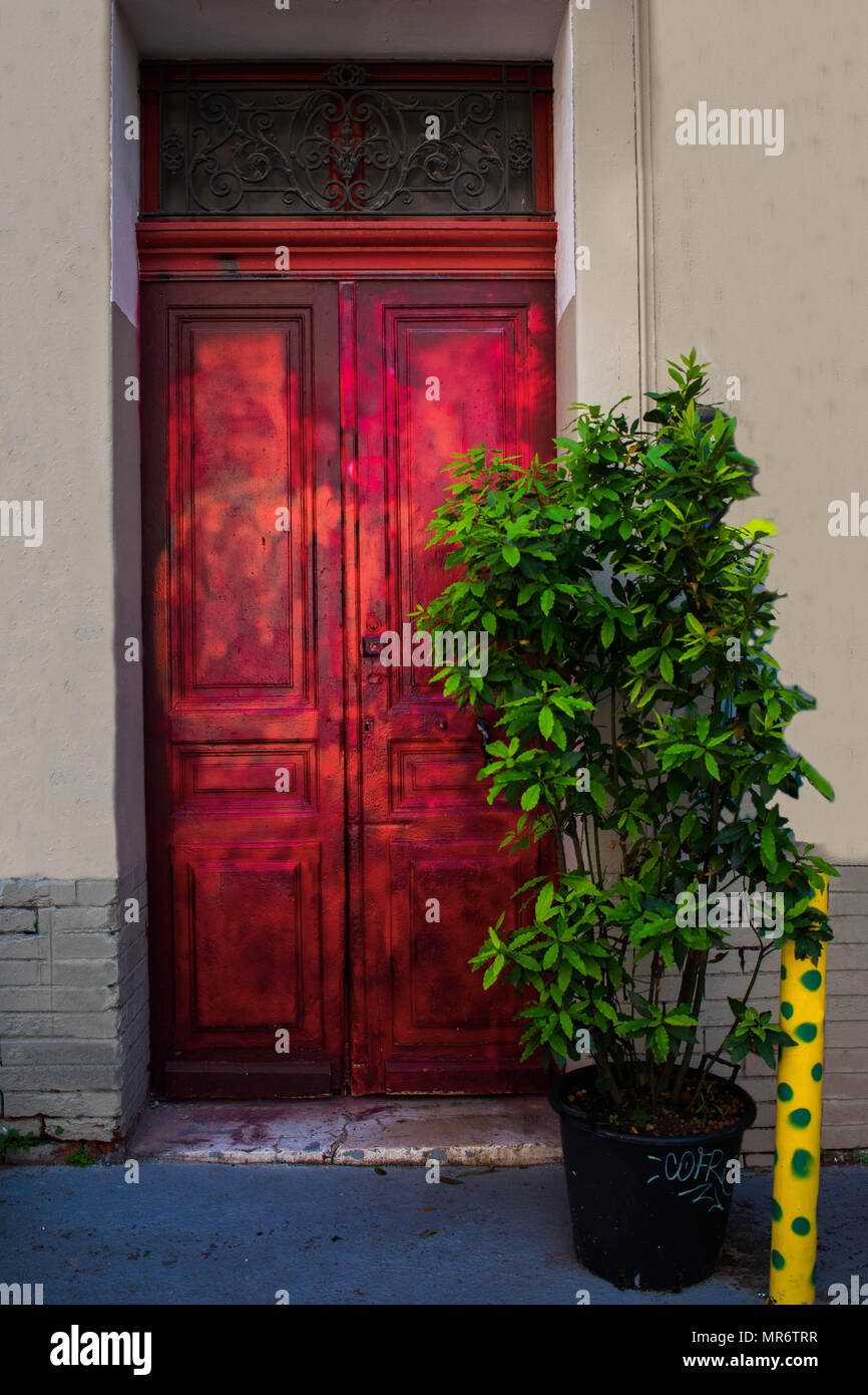 Elisa graffiti hi-res stock photography and images - Alamy