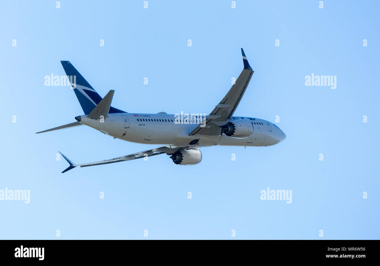 Calgary airport hi-res stock photography and images - Alamy