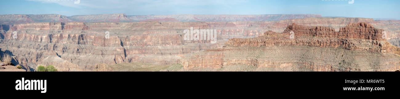 Large Panoramic View of the Red Stone Layers Forming the Grand Canyon ...