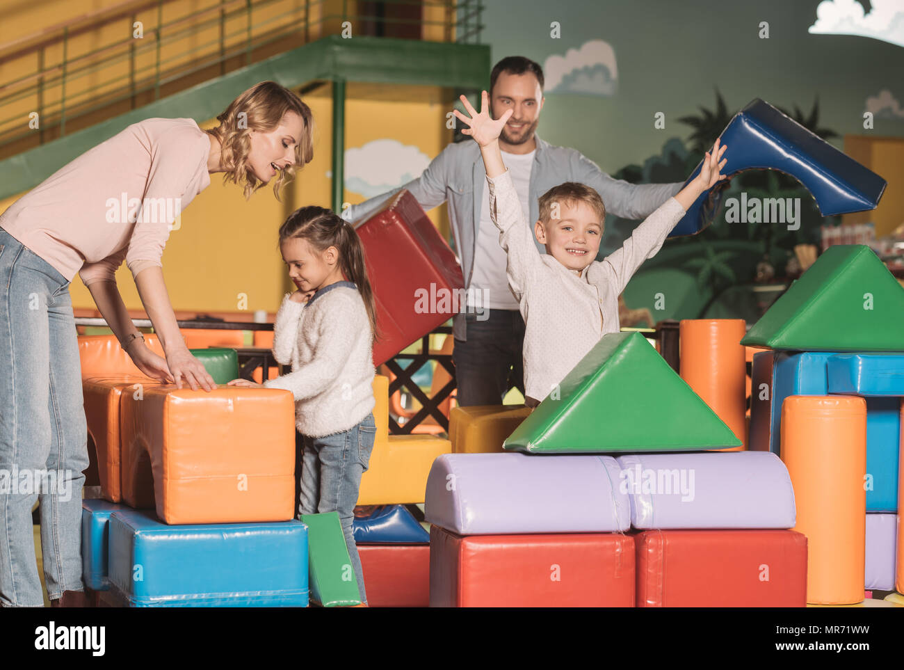 Boy dad castle hi-res stock photography and images - Alamy
