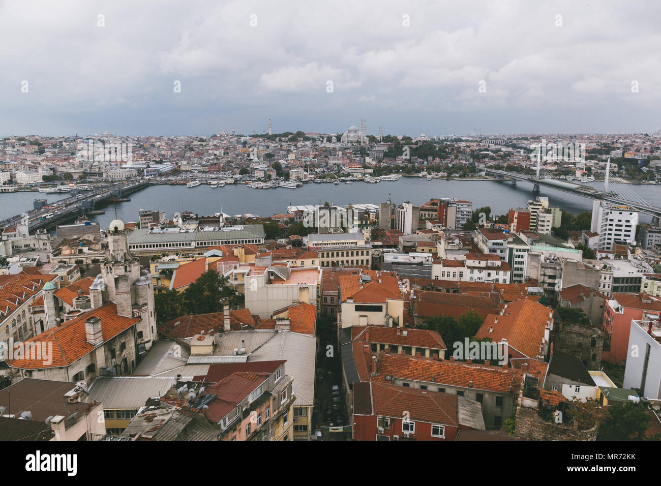 Buildings in istanbul hi-res stock photography and images - Alamy