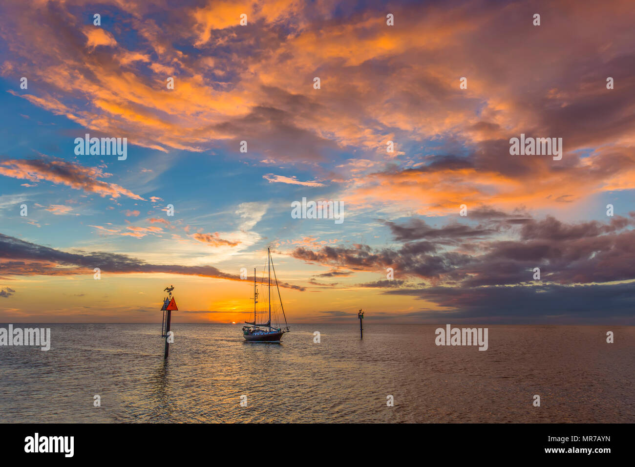 Colorful sunset over the Gulf of Mexico and the Gulf Intracoastal ...