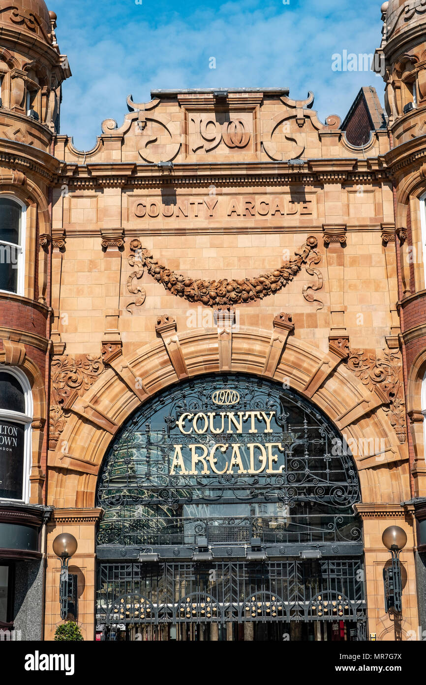 The grand entrance to the County Arcade in the Victoria Quarter ...