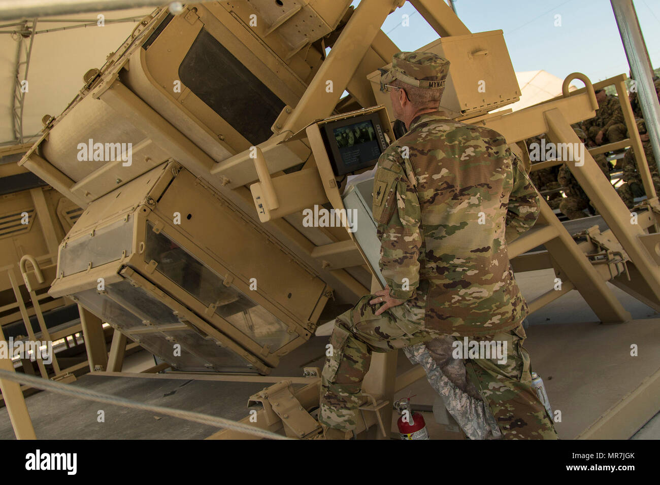 Humvee rollover training hi-res stock photography and images - Alamy