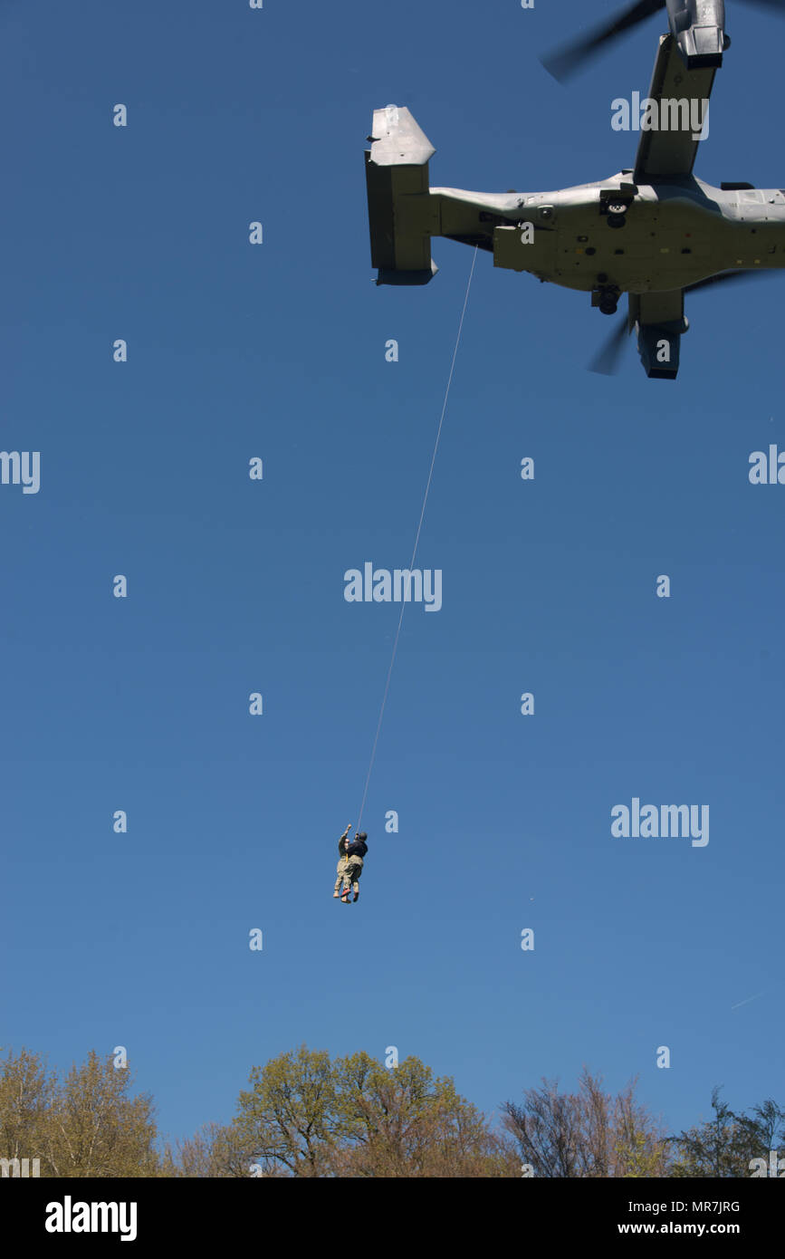 Bell Boeing MV-22 Osprey is a military tiltrotor aircraft used for ...