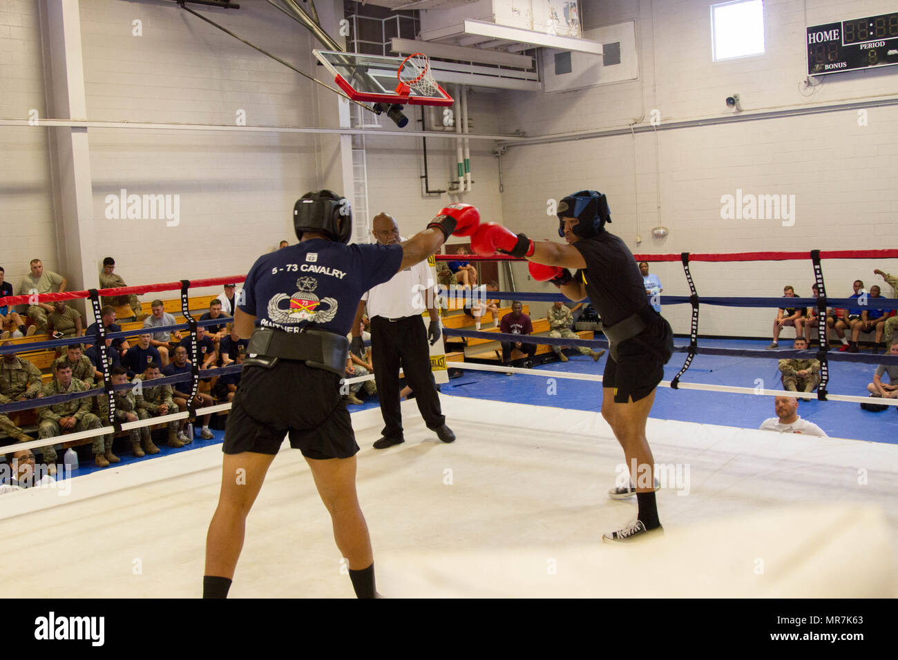 Paratroopers assigned to 82nd Airborne Division compete in a boxing ...