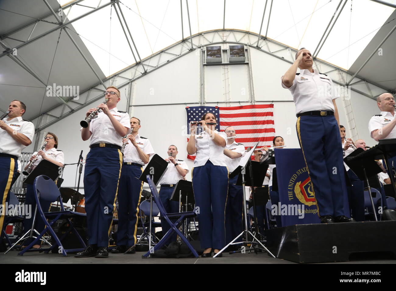 U.S. Army Col. Jim Keene, Commander of the United States Army Field ...