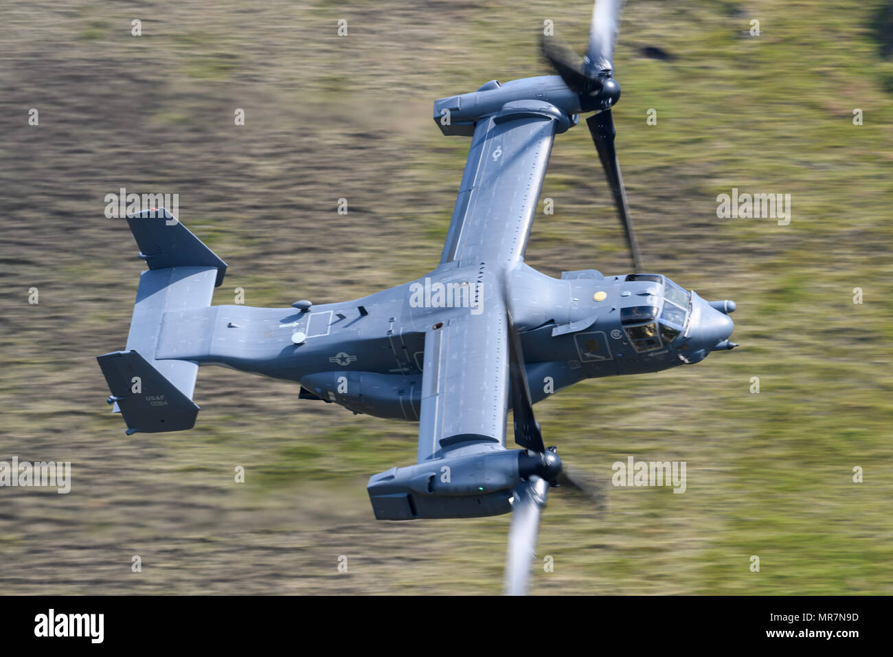 USAF CV-22 Osprey flying through the Mack Loop Stock Photo - Alamy